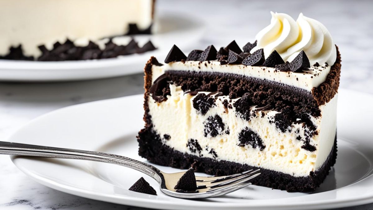 Easy Oreo Cheesecake Recipe | Luscious & Creamy!
